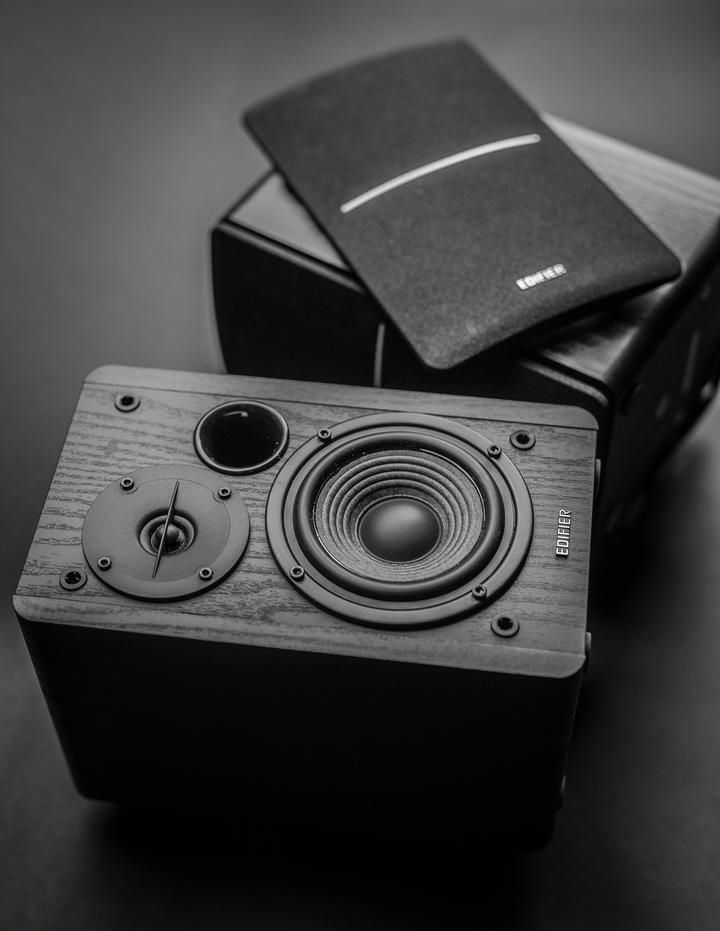 Edifier R1280DB 2.0 42W BT speakers black - Online prodaja računara, računarske i mrežne opreme ...